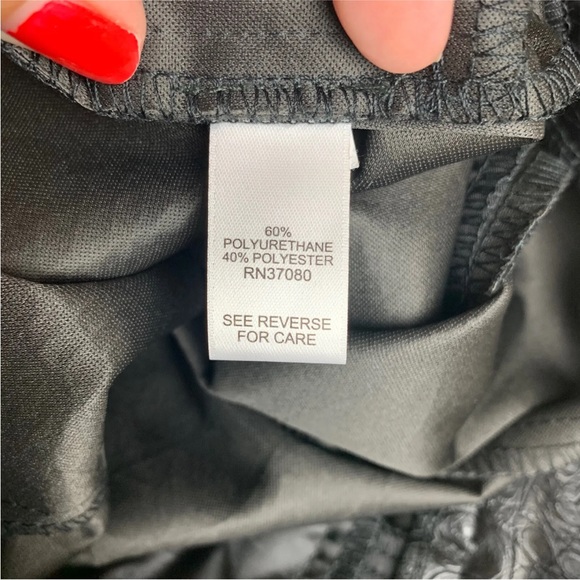 Versona | Pants & Jumpsuits | Versona Faux Leather Pants Textured ...